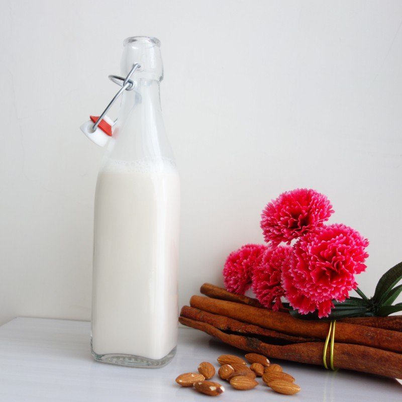 Lait D amande Maison Studio T m Le Studio Fitness F minin lait-d-amande-maison-studio-t-m-le-studio-fitness-f-minin